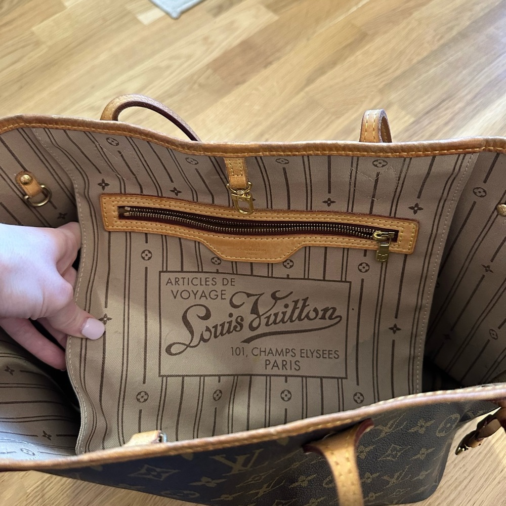 Louis Vuitton Neverfull Mm - Beige Monogram - Gem